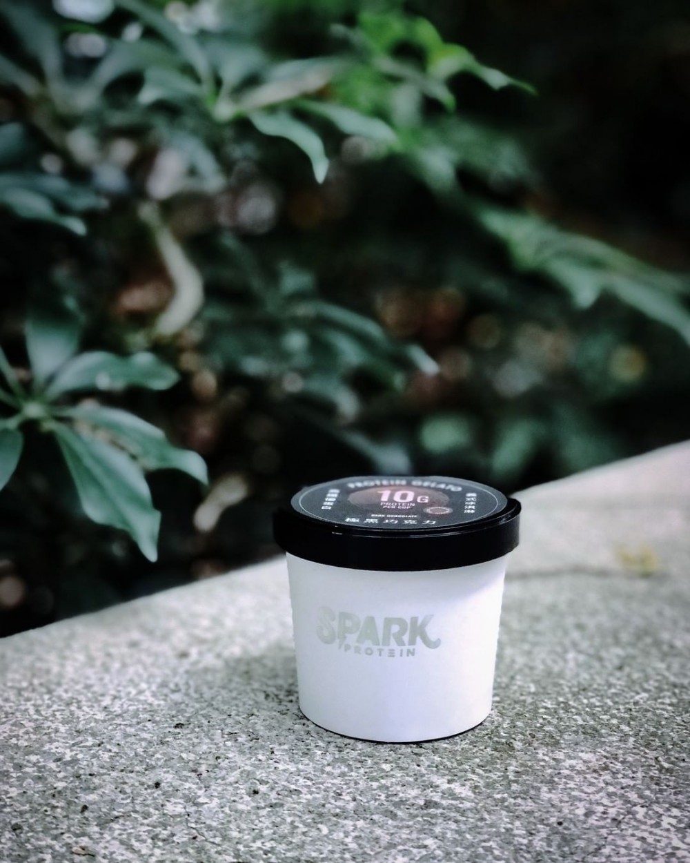 【夏季冰品】SPARK PROTEIN冰淇淋熱量比蘋果還低 吃冰還能減肥超療癒 | GirlStyle 台灣女生日常