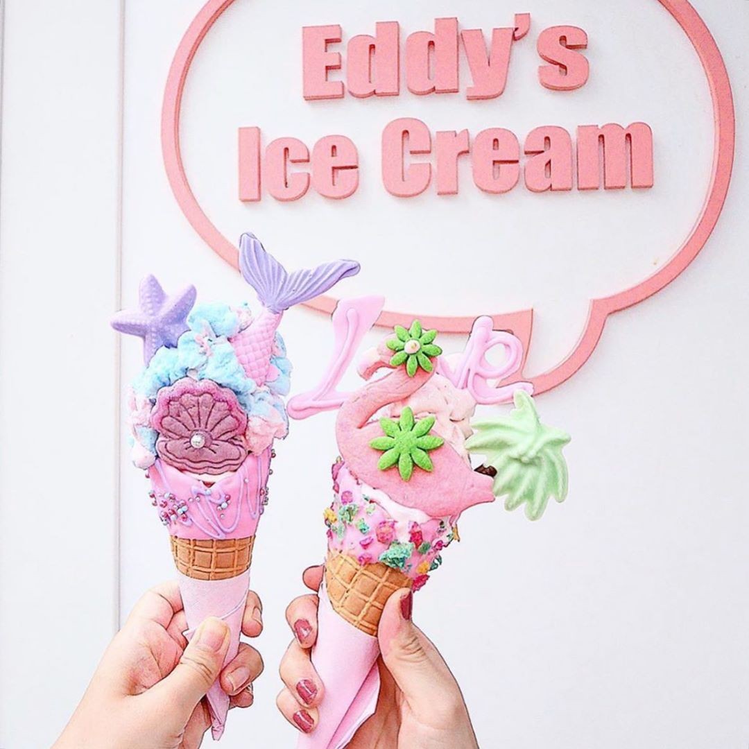 Eddy's IceCream日本爆紅！粉紅色冰淇凌+浮誇夢幻餅乾點綴