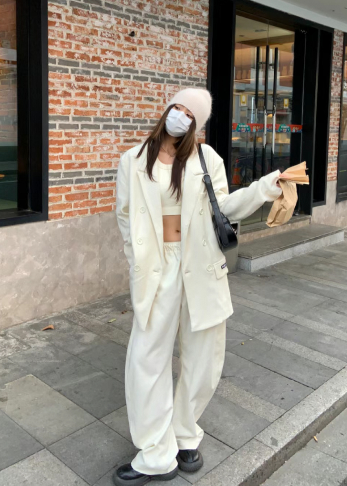 2023秋冬的5個流行「代表色」，今年秋冬跟著Pantone穿就對了！