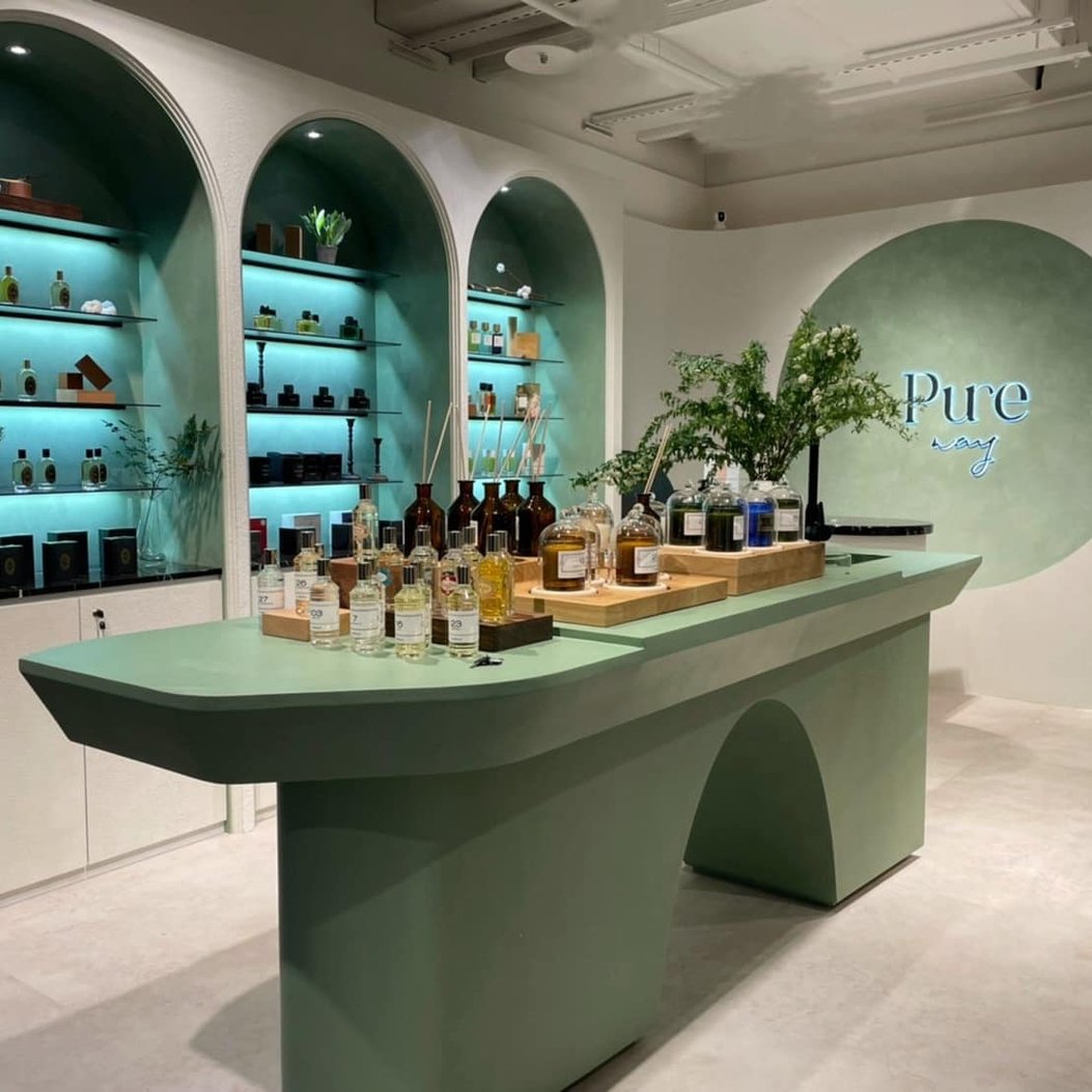 唯美到像藝術品的「靜物香水」! 10款Pure Way白色系極簡小眾香水， 讓簡約細膩的香味，開啟你新的一年。