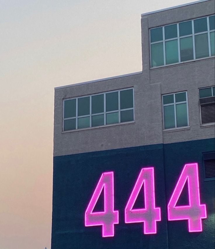 「天使數字」代表什麼？000～9999連續數字神秘意義大解析！