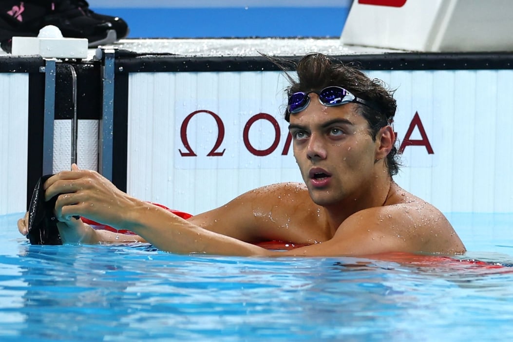 「最性感游泳選手」Thomas Ceccon睡在公園路邊辛酸畫面往瘋傳