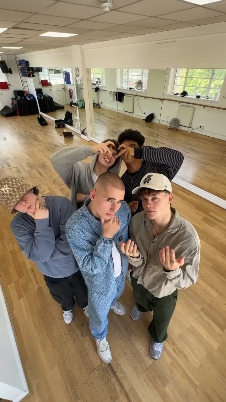 SM英國男團Dear Alice舞蹈實力曝光，大跳aespa〈Armageddon〉